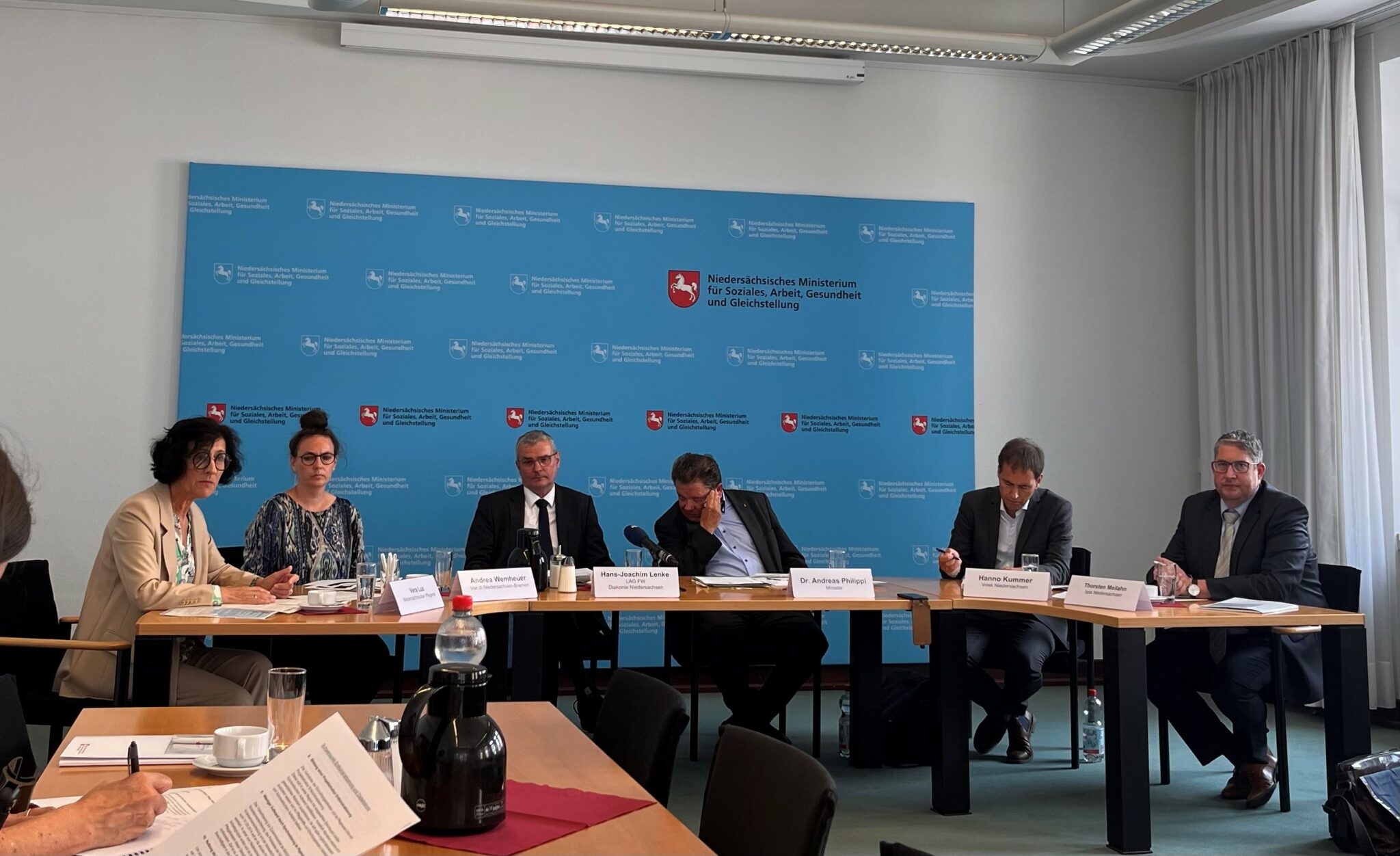 Niedersachsens "Zehn-Punkte-Plan" für bessere Pflege - Altenheim