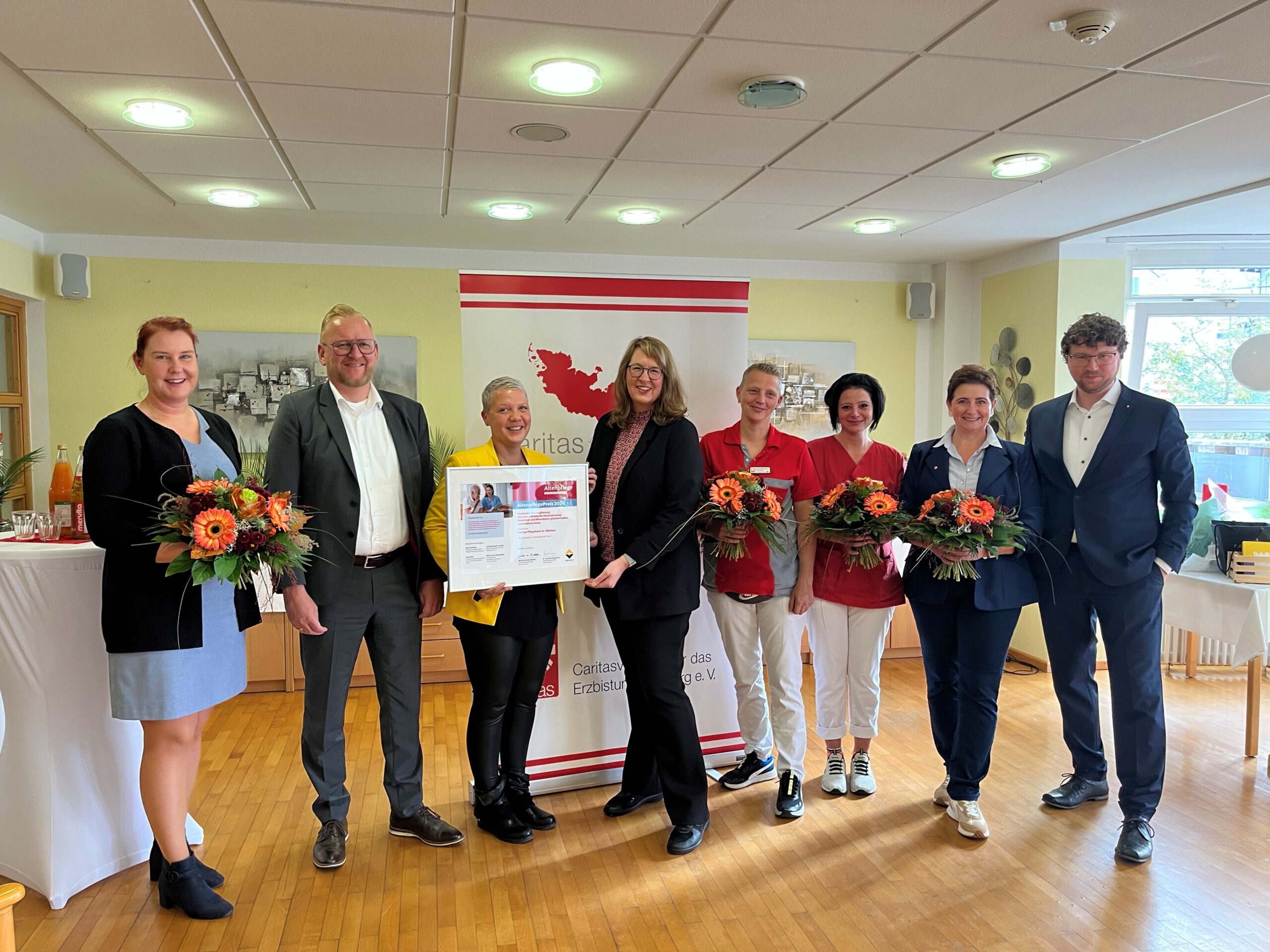 Stationäre Tourenplanung: AltenpflegePreis geht ans Caritas Pflegeheim ...